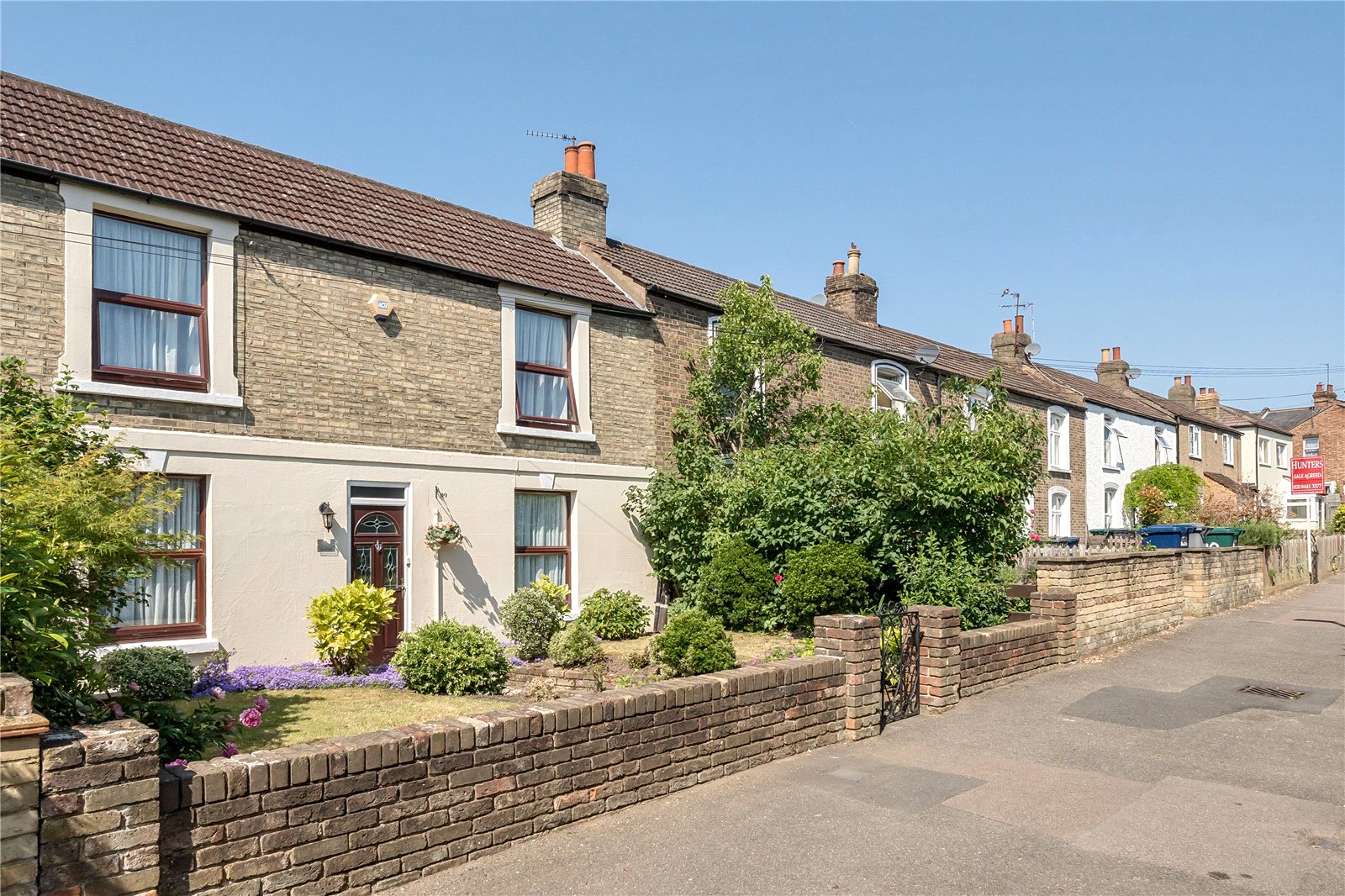 Victoria Avenue, Barnet, EN4 9PD | Hunters Barnet