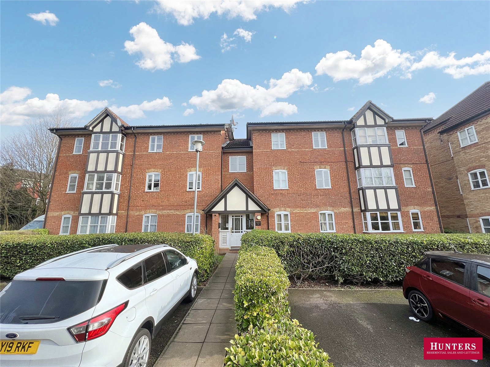 Artesian Grove, New Barnet, EN5 5HU | Hunters Barnet