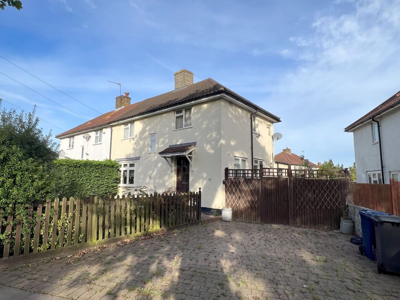 Russell Lane, Whetstone | Hunters Barnet