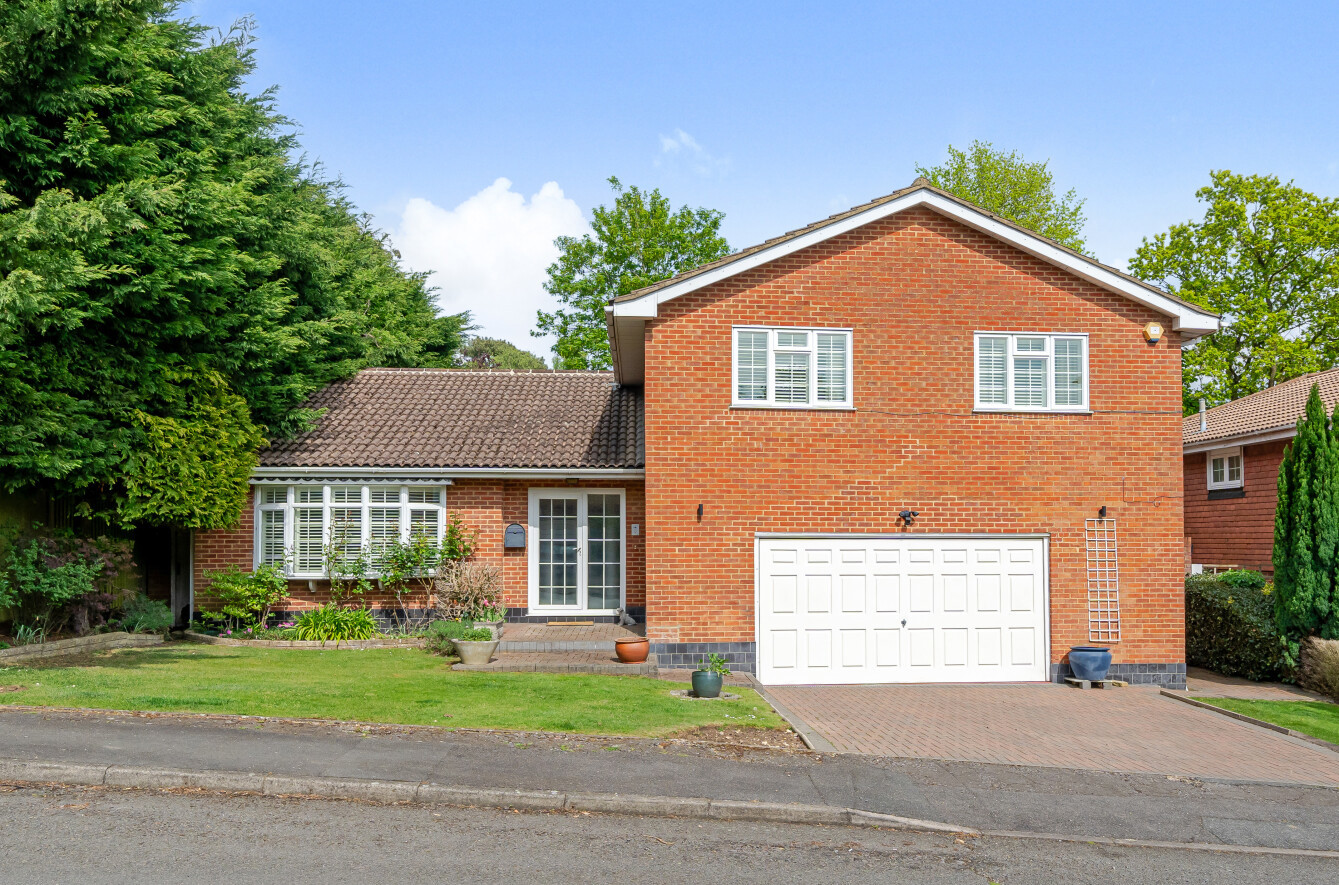 Hazel Mead, Arkley, Barnet, EN5 3LP | Hunters Barnet