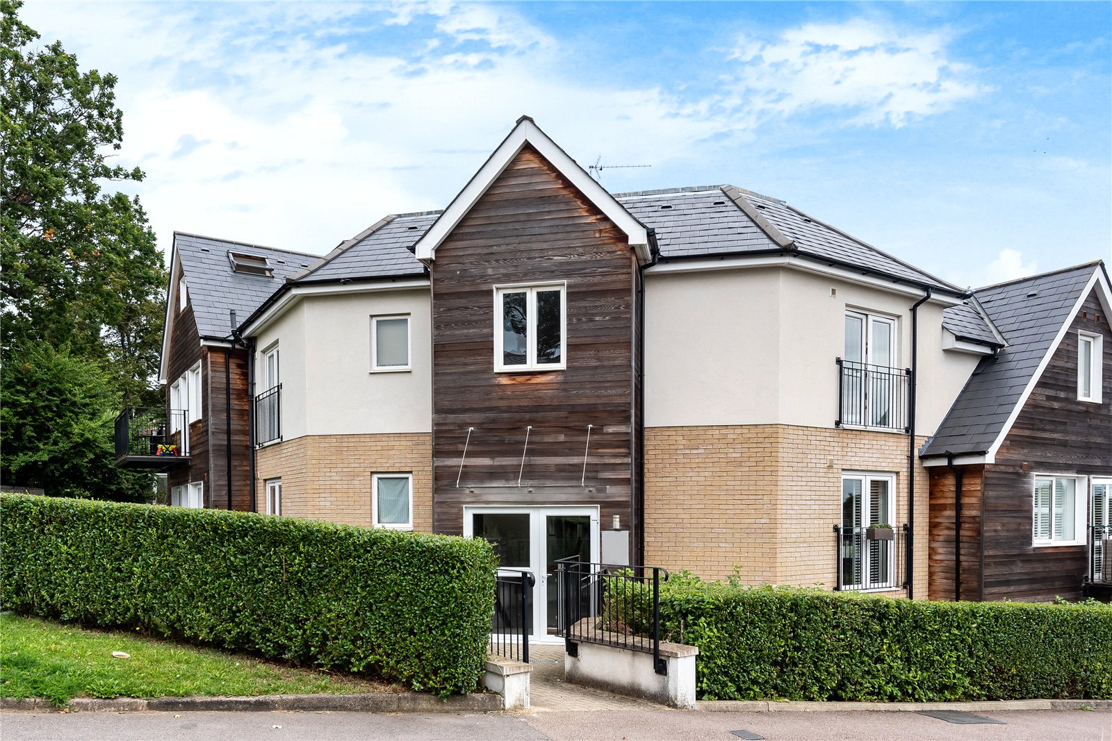 Elysium Court, Barnet | Hunters Barnet