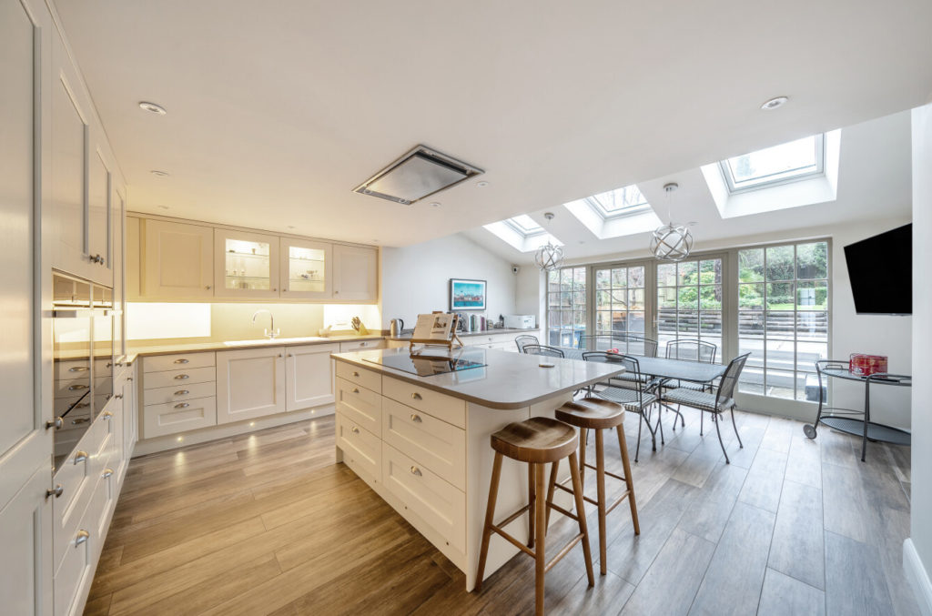 Wellhouse Lane, Barnet | Hunters Barnet