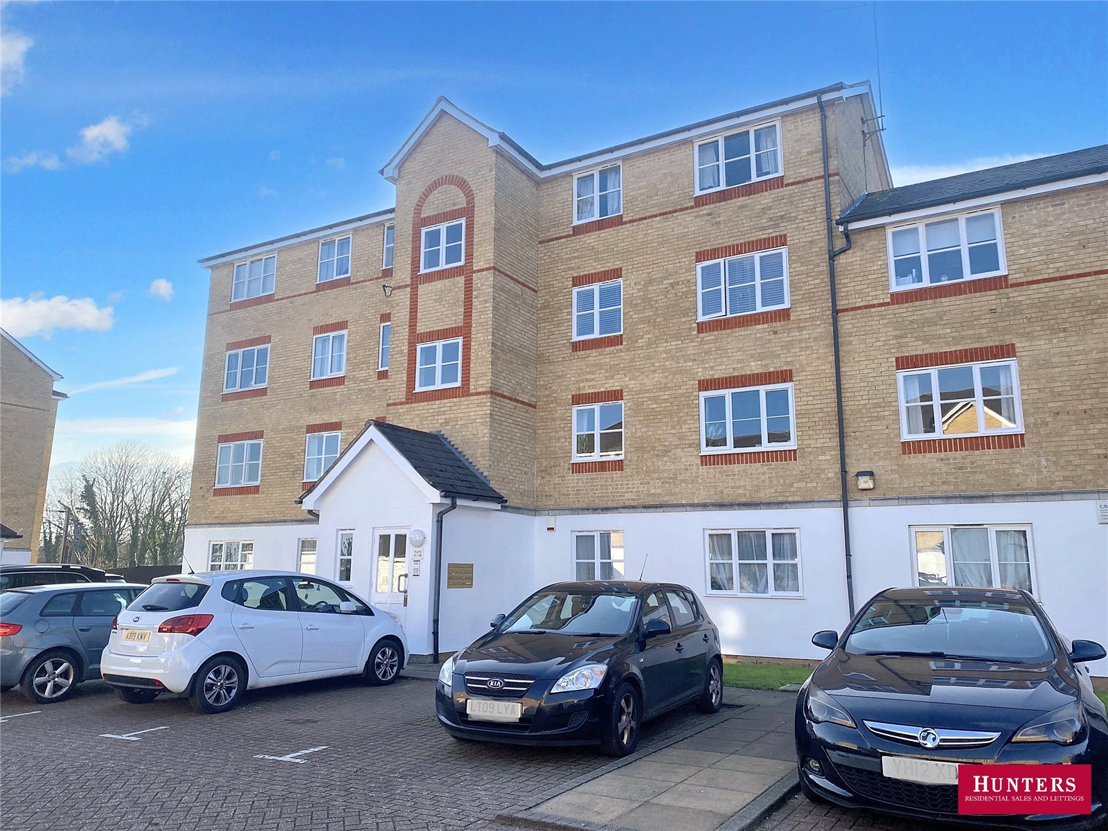 Clarence Close, New Barnet, EN4 8AD | Hunters Barnet